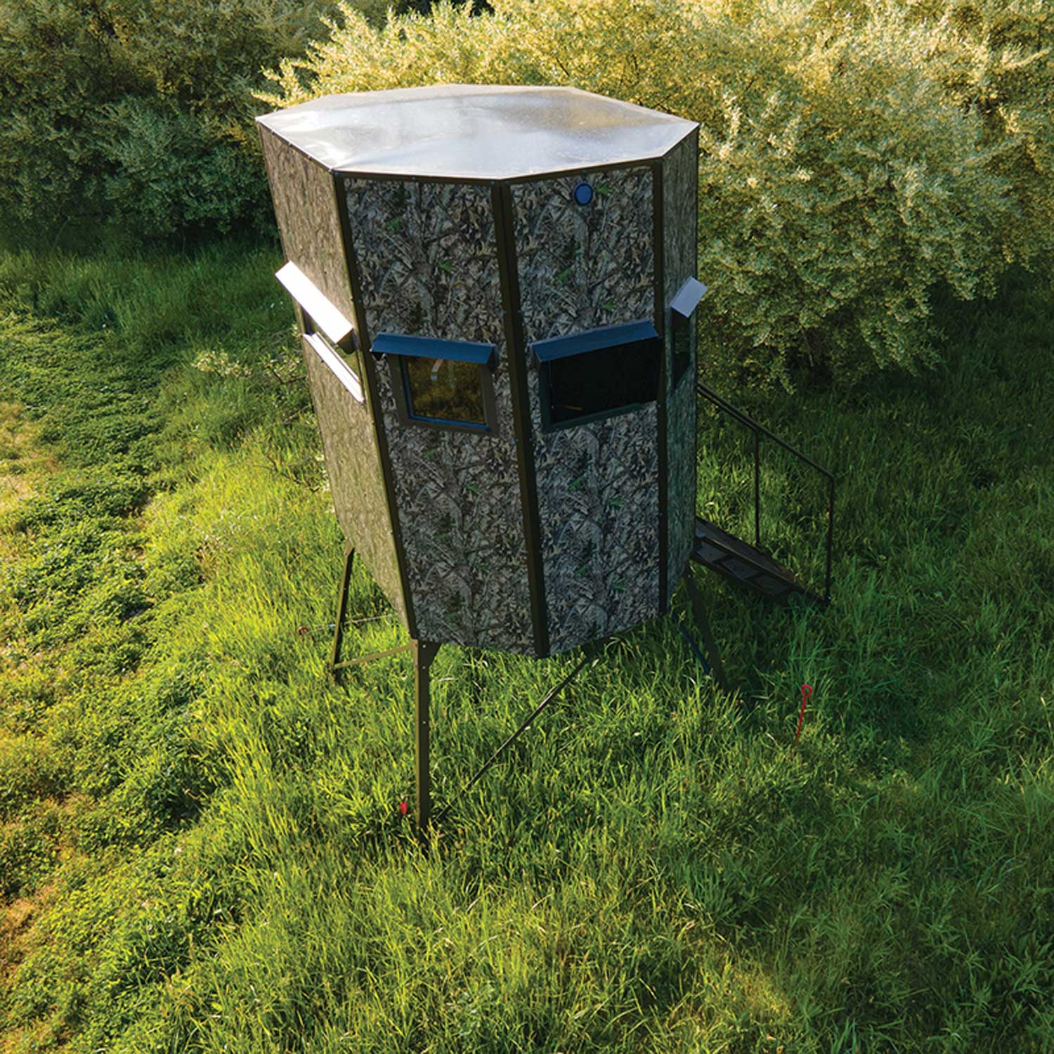 Texas Hunter Wrangler 5' x 7' Premium Deer Blind with 4' Tower ...