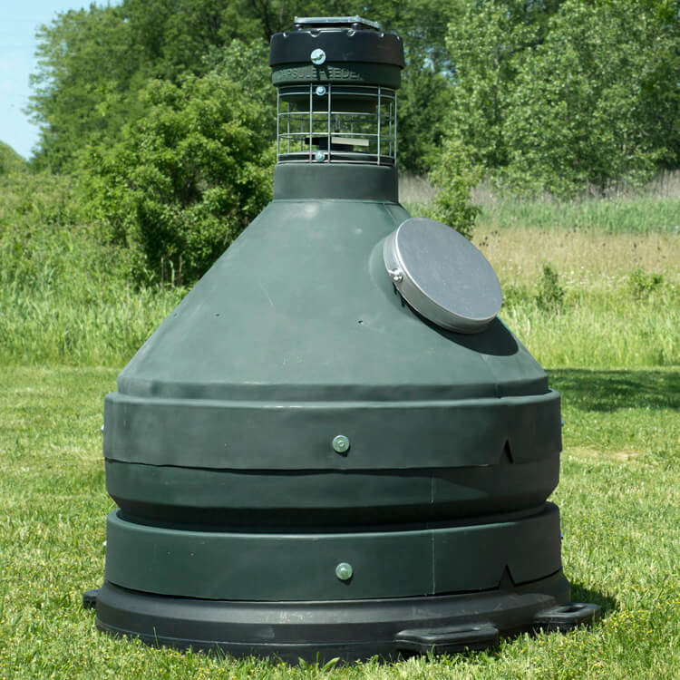 Capsule Ground Level Sit and Fill Deer Corn and Protein Feeder 1000 lb ...